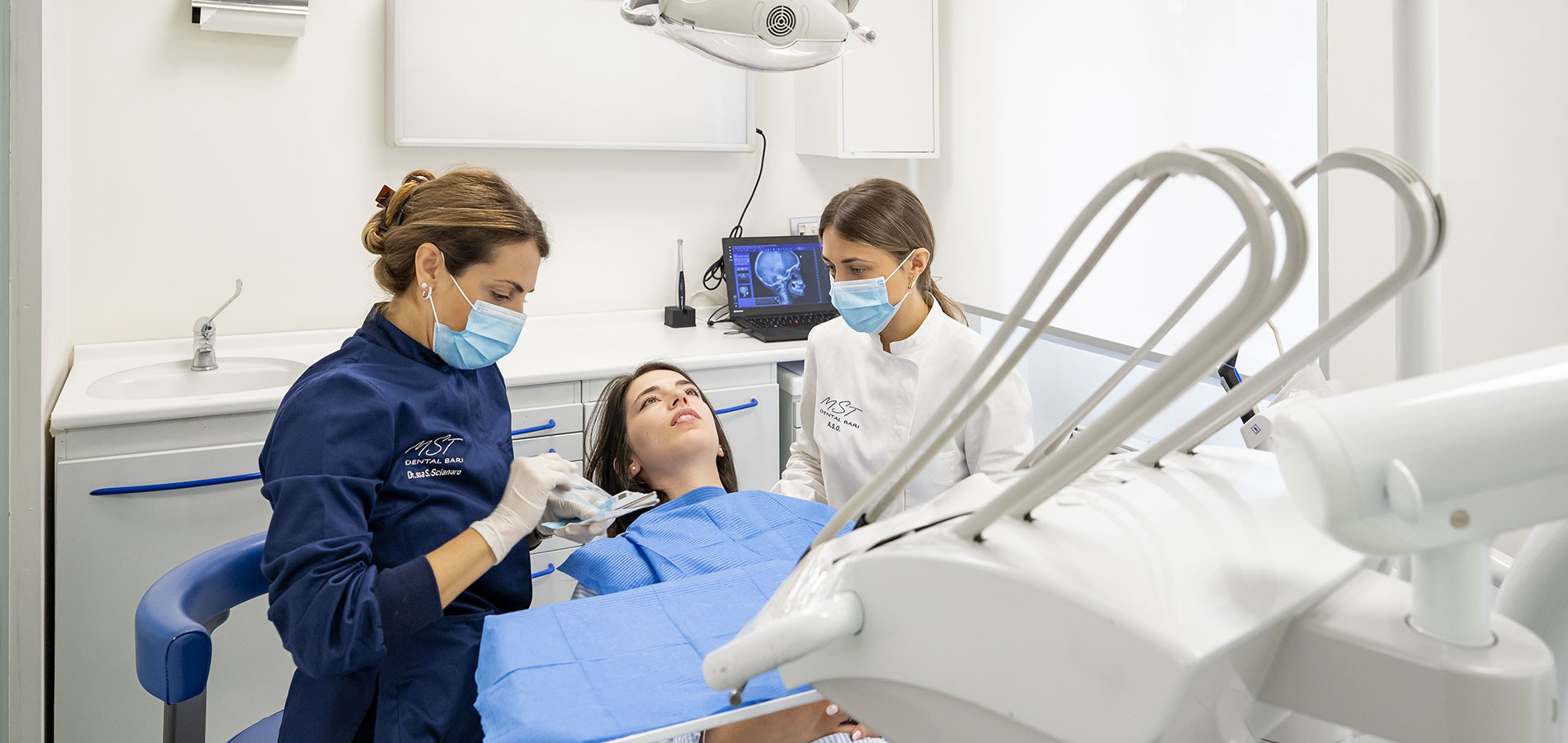 Prenota ora | MST Dental Bari